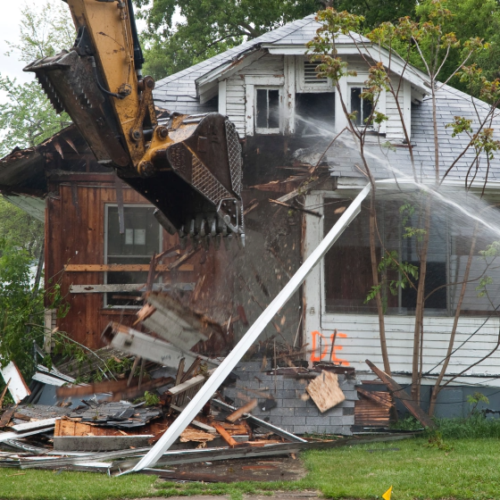 Garbage Removal Mobile Home Demolition | No Limit Hauling & Demolition